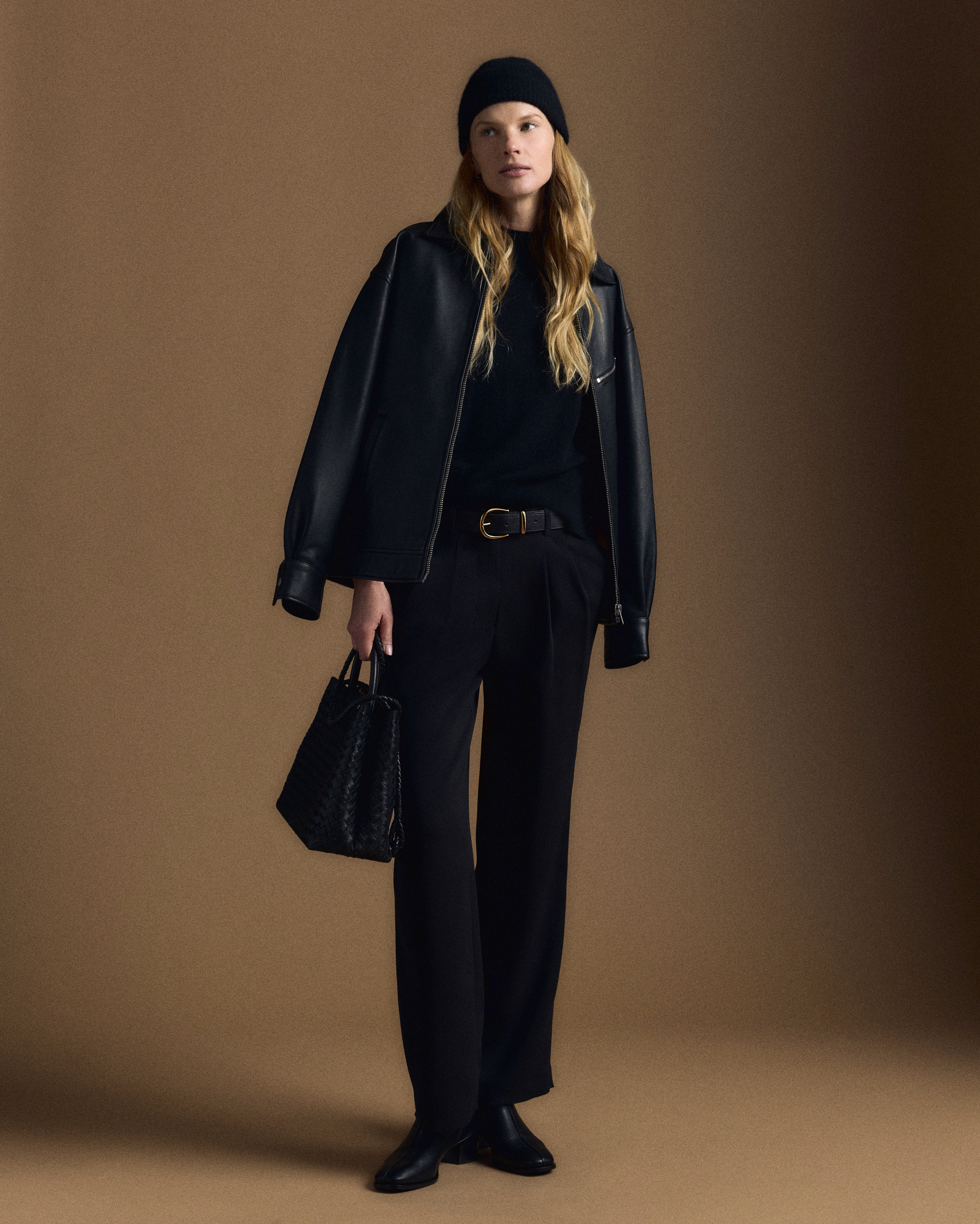 QUINCE Oversized Leather Bomber Jacket